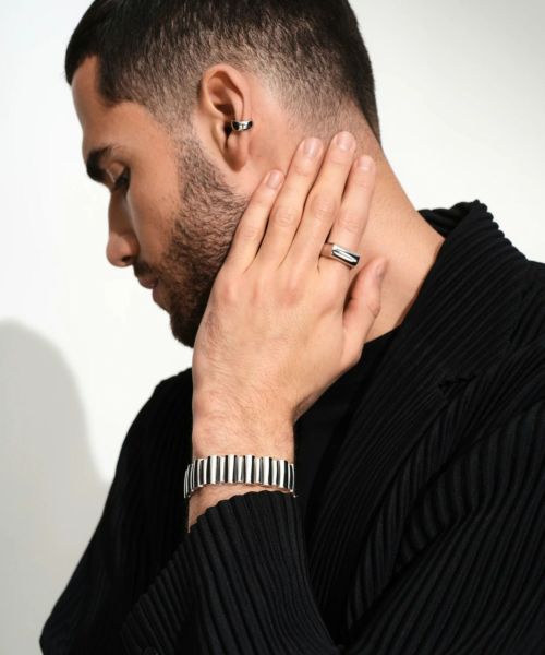 TOM WOOD(トムウッド)】 Crest リング|PARIGOT ONLINE(パリゴ TOM WOOD(トムウッド)】 Crest リング|PARIGOT ONLINE(パリゴ