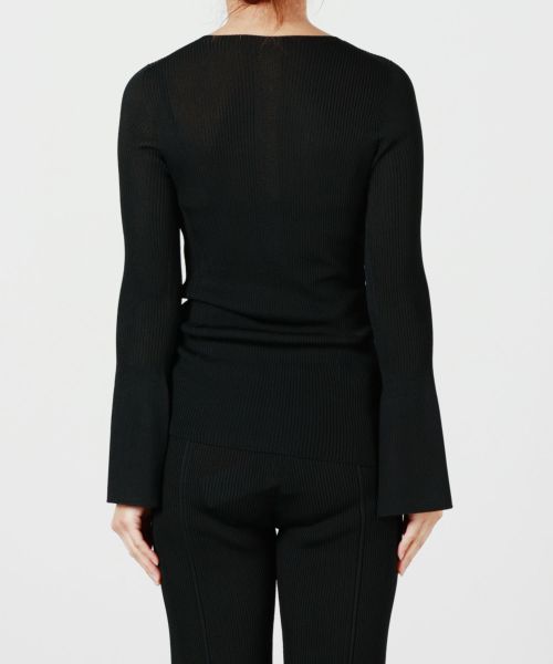 CFCL(シーエフシーエル)】 SOFT PORTRAIT LONG BELL SLEEVE TOP CFCL(シーエフシーエル)】 SOFT PORTRAIT LONG BELL SLEEVE TOP